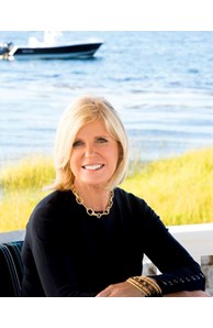 43 Croyden Rd, Hingham, MA 02043 - MLS 72228889 - Coldwell Banker