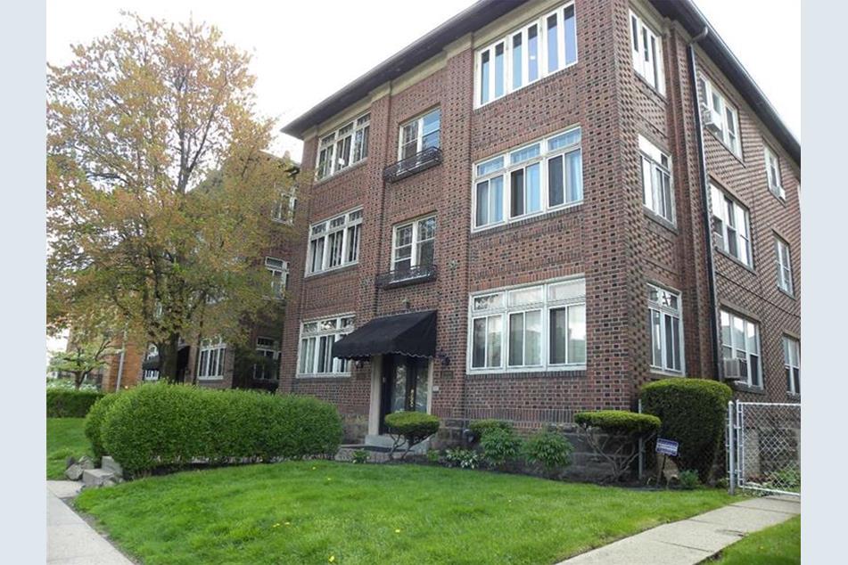 5512 Centre Ave #6, Pittsburgh, PA 15232 - MLS 1337267 - Coldwell Banker
