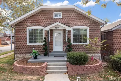 4300 Dewey Ave, Saint Louis, MO 63116 - MLS 25036279 - Coldwell Banker