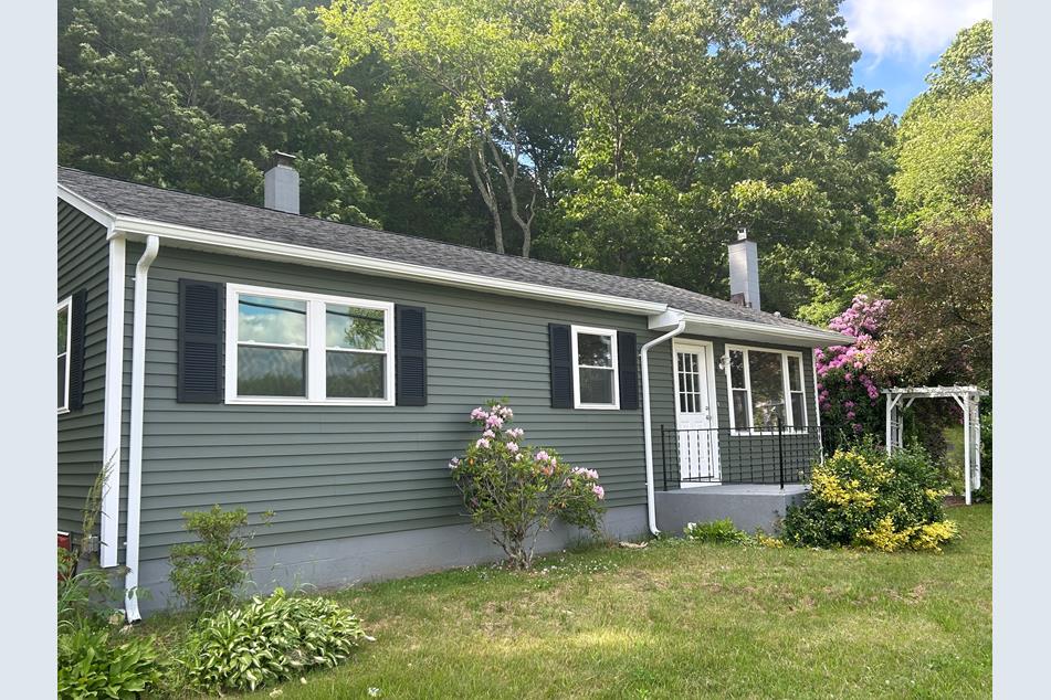 113 Bozrah St, Bozrah, CT 06334 - MLS 24023703 - Coldwell Banker 113 Bozrah St, Bozrah, CT 06334 - MLS 24023703 - Coldwell Banker