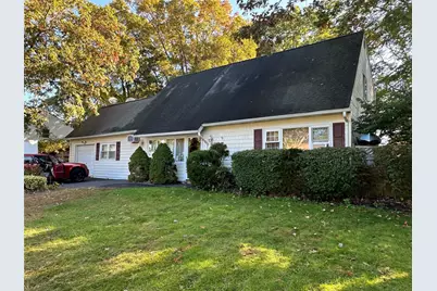 11 Harford Dr, Coram, NY 11727 - MLS 805072 - Coldwell Banker