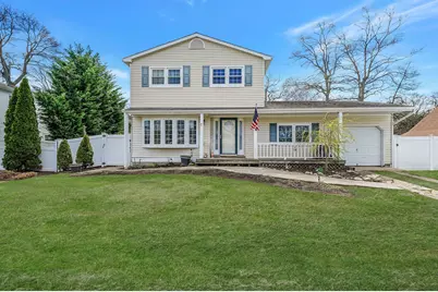 62 Birch St, Lake Grove, NY 11755 - MLS 849872 - Coldwell Banker