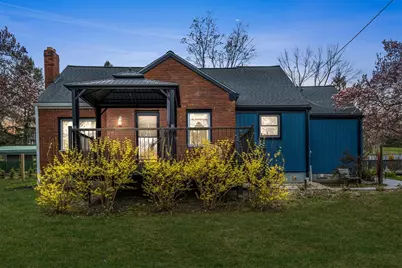 224 Manchester Rd, Poughkeepsie, NY 12603 - MLS 886439 - Coldwell Banker