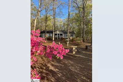 211 Riley Rd, Easley, SC 29642 - MLS 1556161 - Coldwell Banker