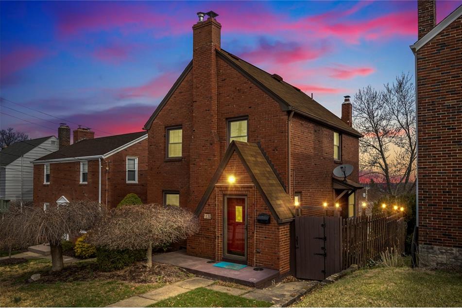 138 Lawrence Ave, Munhall, PA 15120 - MLS 1644323 - Coldwell Banker