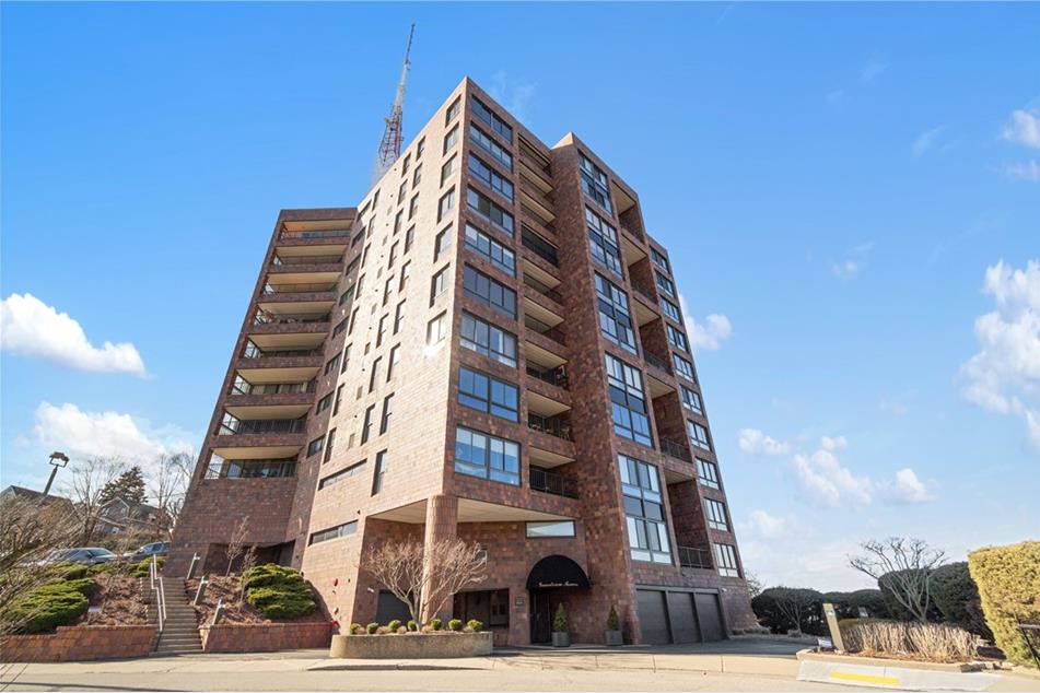 1700 Grandview Ave #503, Pittsburgh, PA 15211 - MLS 1644886 - Coldwell ...