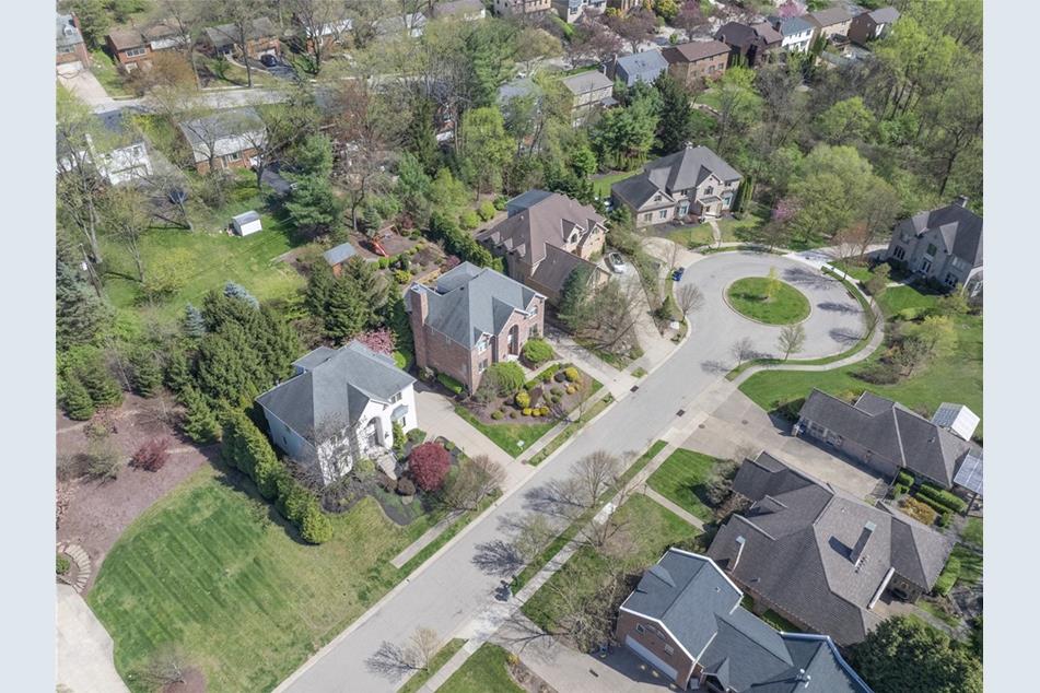 114 Robb Hollow Rd, Pittsburgh, PA 15243 - MLS 1649448 - Coldwell Banker