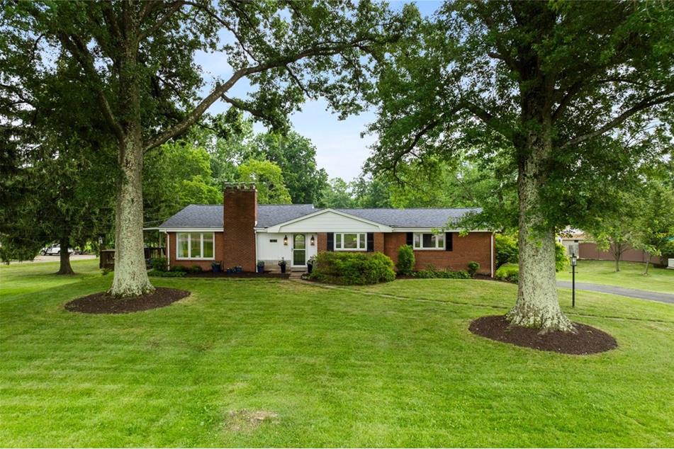 1527 W Ingomar Rd, Pittsburgh, PA 15237 - MLS 1659220 - Coldwell Banker