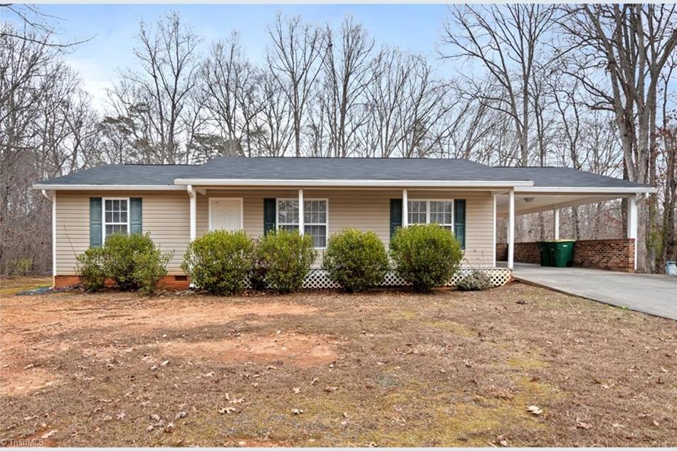 2323 Vienna Dozier Rd, Pfafftown, NC 27040 - MLS 1129970 - Coldwell Banker