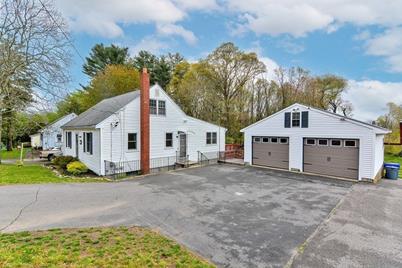 10 Stevens St, Taunton, MA 02718 - MLS 73106765 - Coldwell Banker