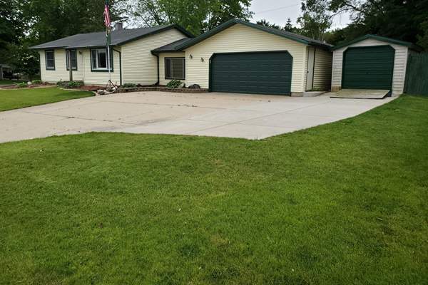 Addison, WI Homes For Sale & Real Estate