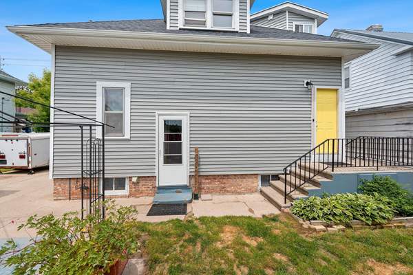 Two Rivers, WI Condos & Townhomes For Sale