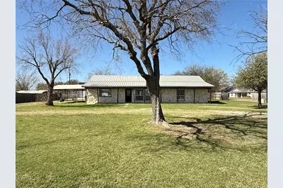 634 Randy Dr, Woodway, TX 76712 - MLS 228988 - Coldwell Banker