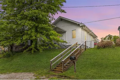 447 Highfield, Canonsburg, PA 15317 - MLS 1710484 - Coldwell Banker