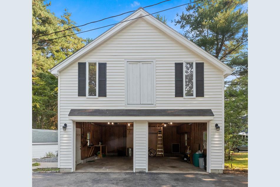 96 Harriman Hill Rd, Raymond, NH 03077 - MLS 4967988 - Coldwell Banker