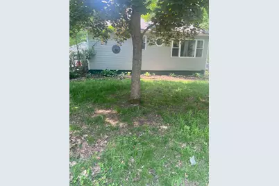 21 Clinton St, South Burlington, VT 05403 - MLS 5044993 - Coldwell Banker