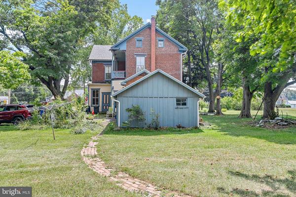 944 W Trindle Rd, Mechanicsburg, PA 17055 - MLS PACB2014566 - Coldwell ...