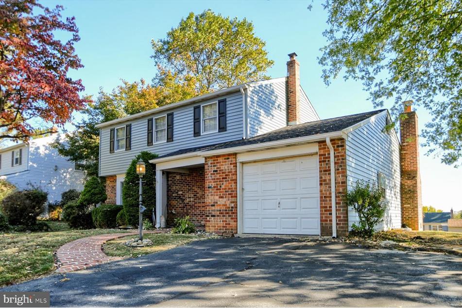 202 Bridge Rd, Upper Chichester, PA 19061 - MLS PADE2077744 - Coldwell ...