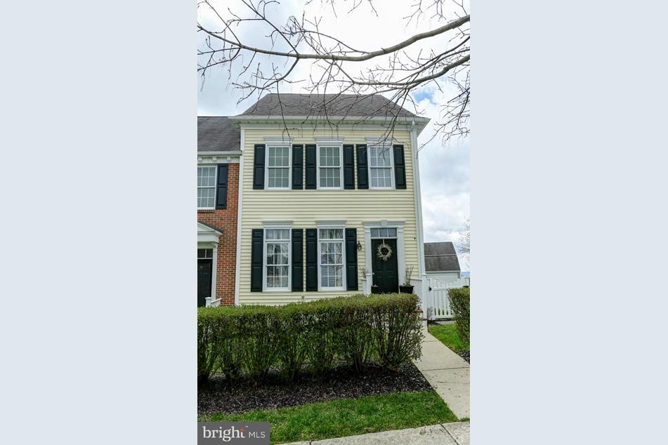 218 Sagamore Hill, Mount Joy, PA 17552 - MLS PALA2049162 - Coldwell Banker