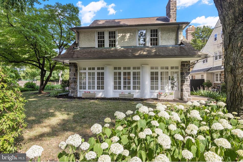 61 Haverford Station Rd, Haverford, PA 19041 - MLS PAMC2108144 ...