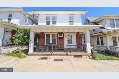 1023 W Locust St, York, PA 17404 - MLS PAYK2087328 - Coldwell Banker