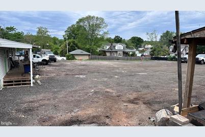 2301 Sulphur Spring Rd, Halethorpe, MD 21227 - MLS MDBC2067452 ...