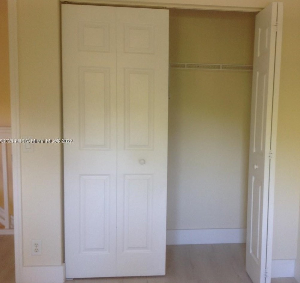 842 Golden Cane Dr, Fort Lauderdale, FL 33327 owner and property records