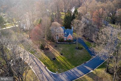 1311 Pennsford Dr, Downingtown, PA 19335 - MLS PACT2041188 - Coldwell ...