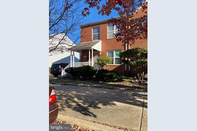 811 N Park Ave, Philadelphia, PA 19123 - MLS PAPH2177832 - Coldwell Banker